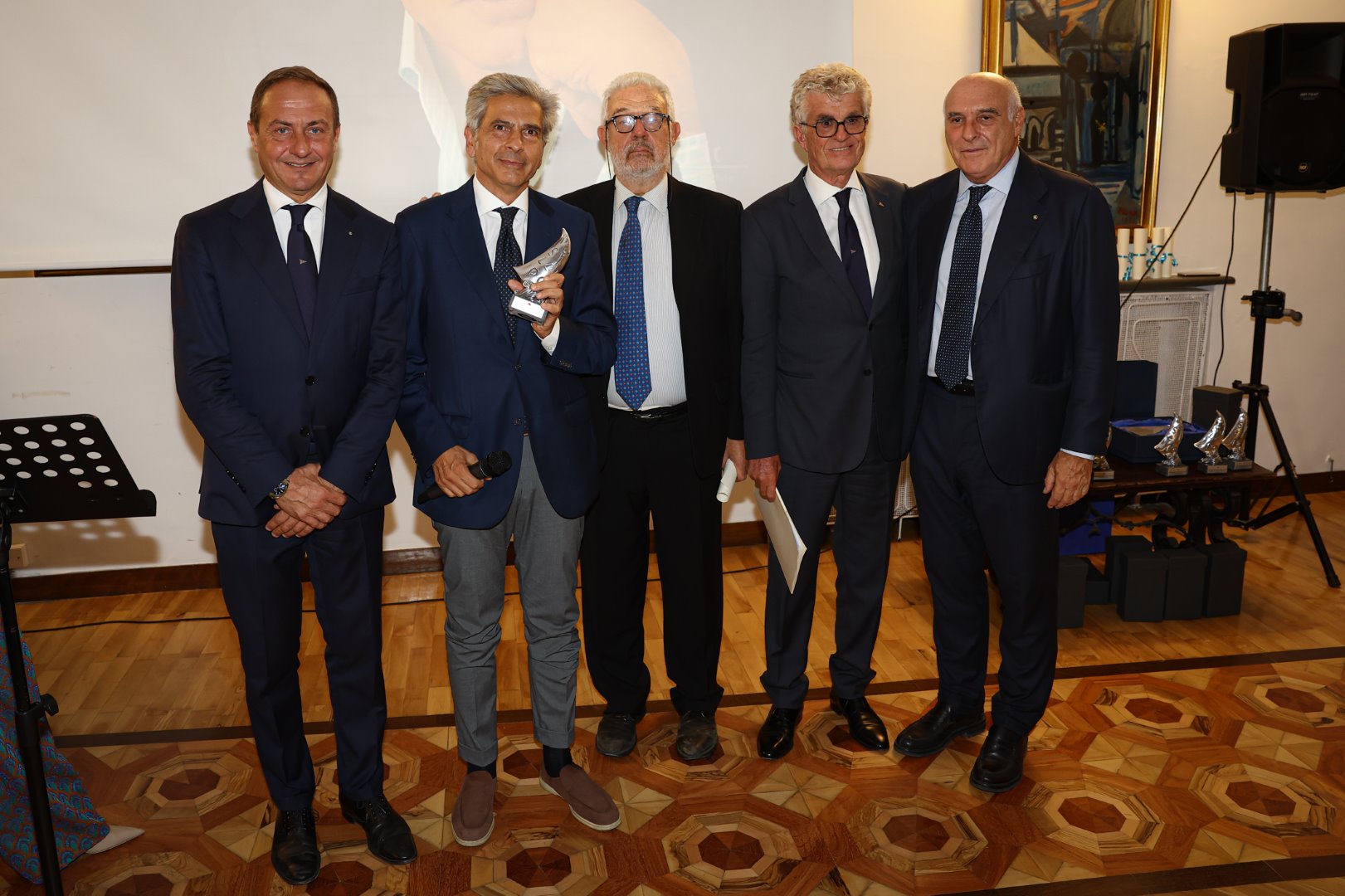 CONSEGNATI I RICONOSCIMENTI DEL PREMIO “POSILLIPO CULTURA DEL MARE E ...
